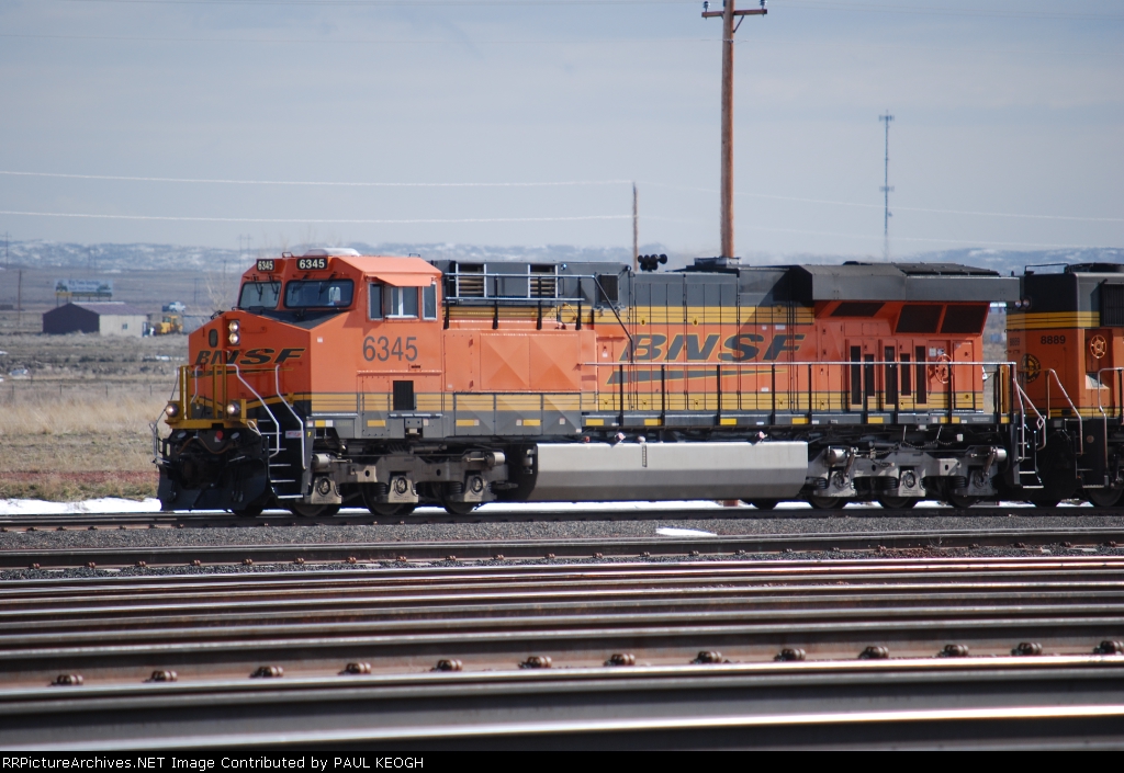 BNSF 6345 enters the BNSF Donkey Creek yard pulling a westbound mty coaltrain.